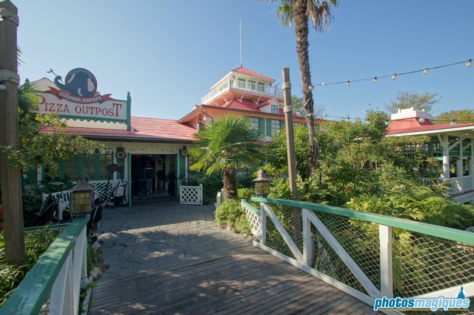 Colonel Hathi’s Pizza Outpost – Photos Magiques