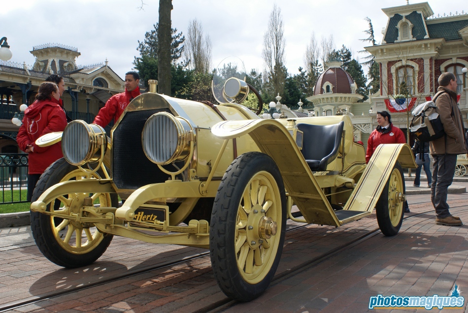 Main Street Vehicles – Photos Magiques