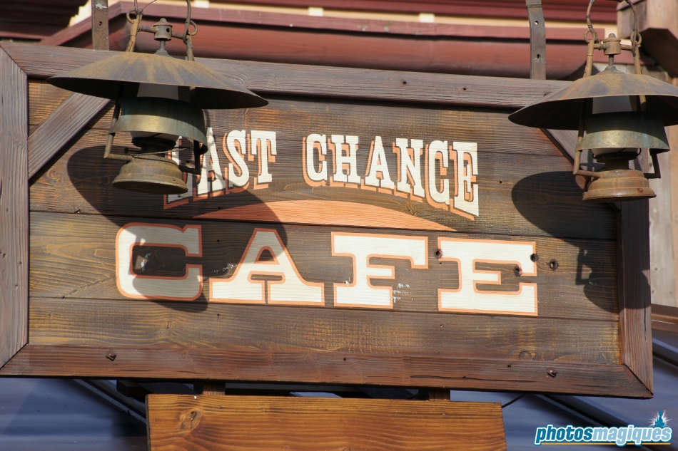 Last Chance Cafe – Photos Magiques