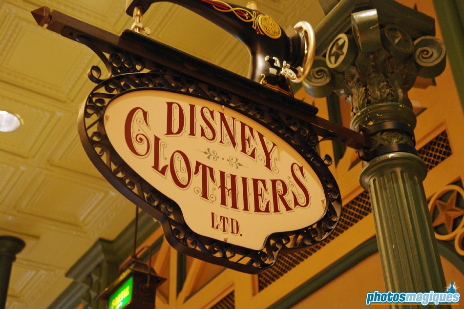 Disney Clothiers, Ltd. – Photos Magiques