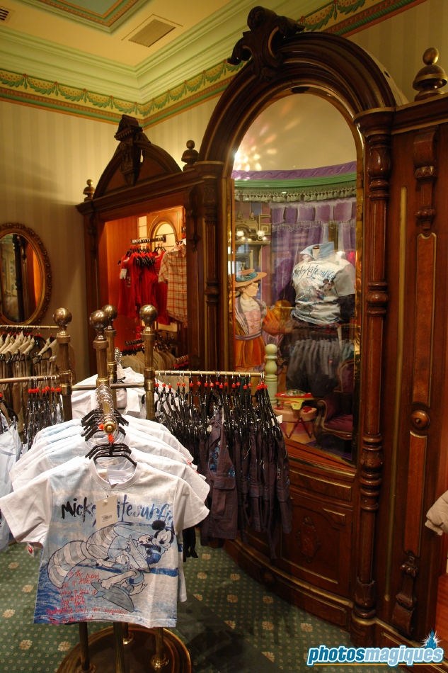 Disney Clothiers, Ltd. – Photos Magiques