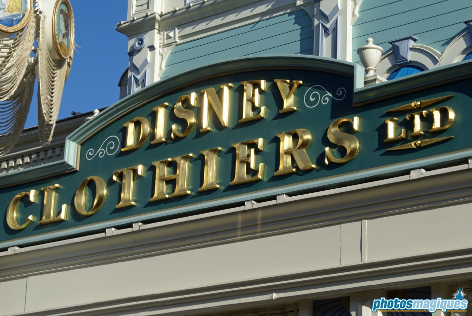 Disney Clothiers, Ltd. – Photos Magiques