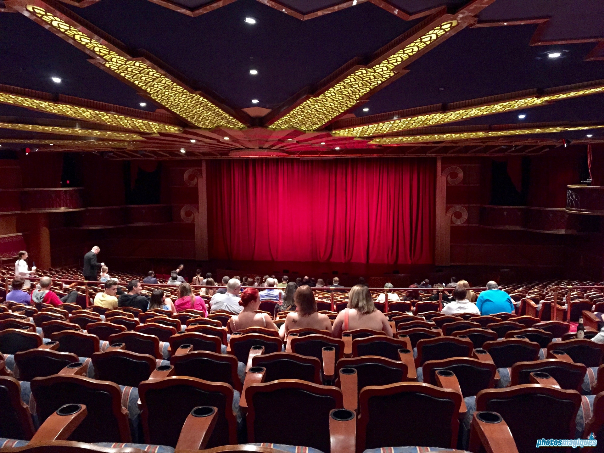 Sailing the Disney Magic in Europe – Photos Magiques